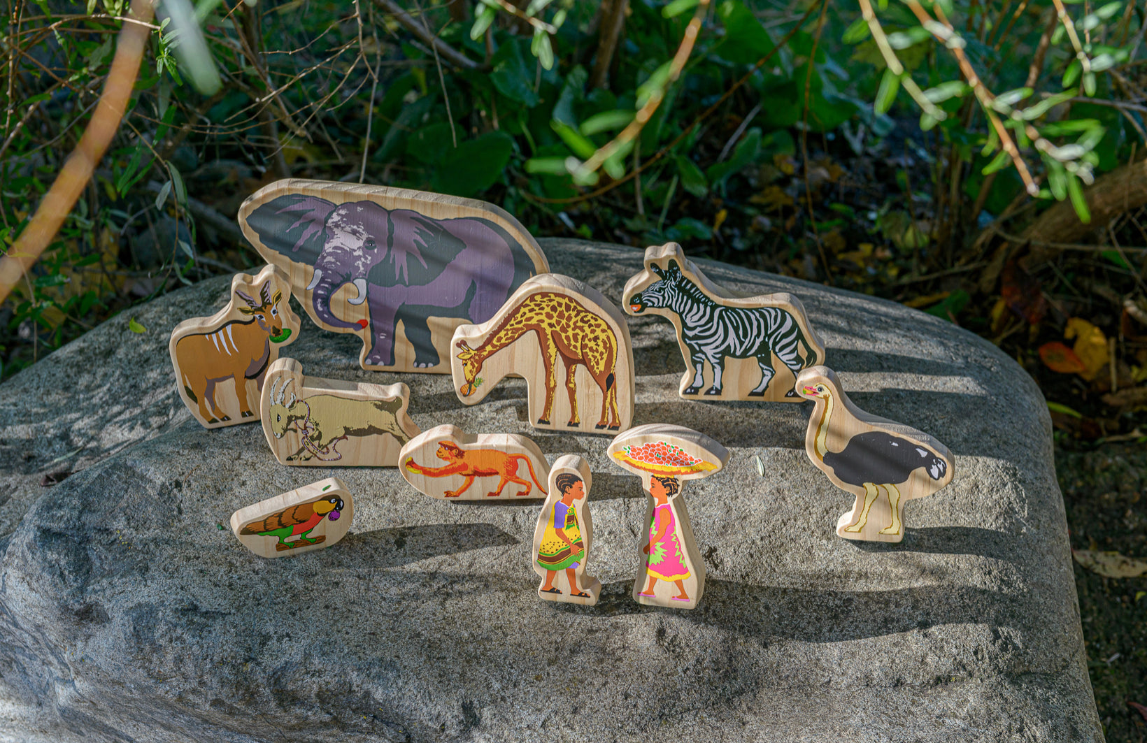 Handa's surprise wooden characters – Edutrayplay ltd